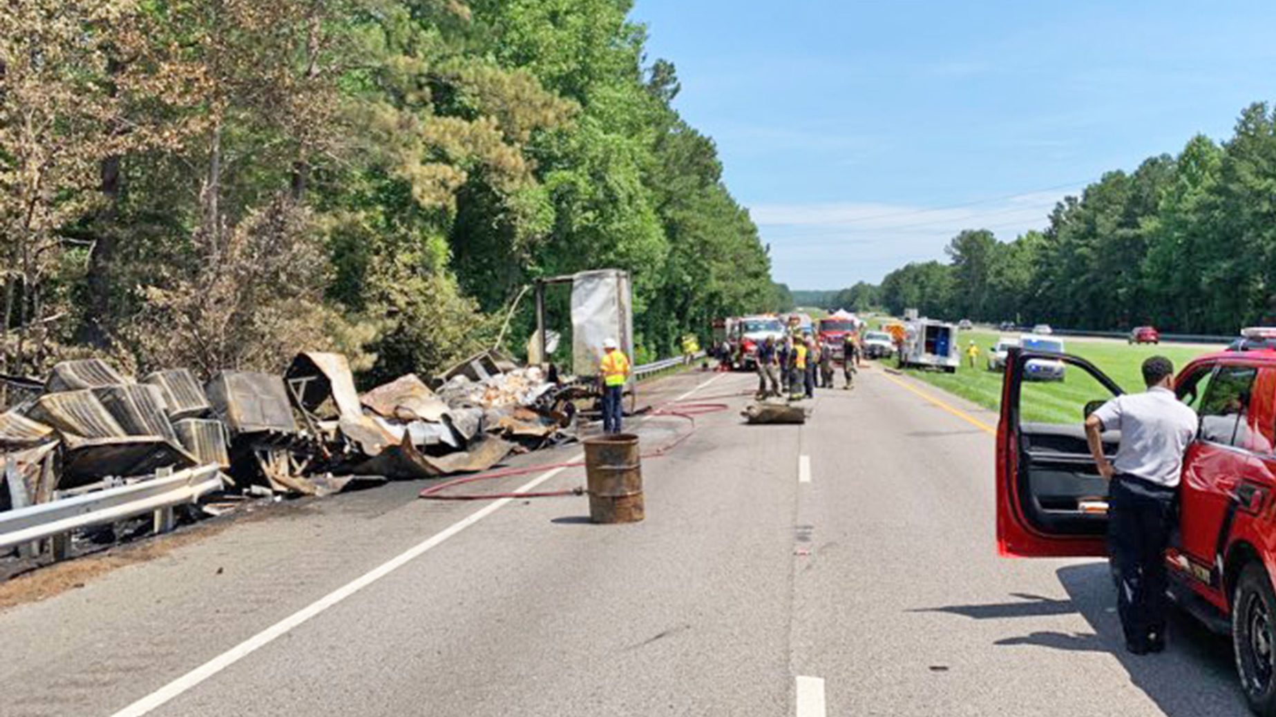 Fatal 3-vehicle crash released flammable chemicals, closing I-77 ...