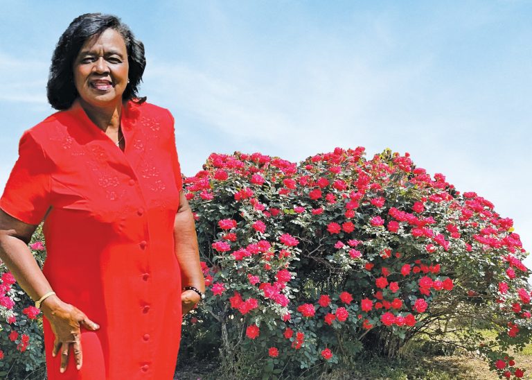 TikTok features Vernell Thompson's flower power | The Voice of ...